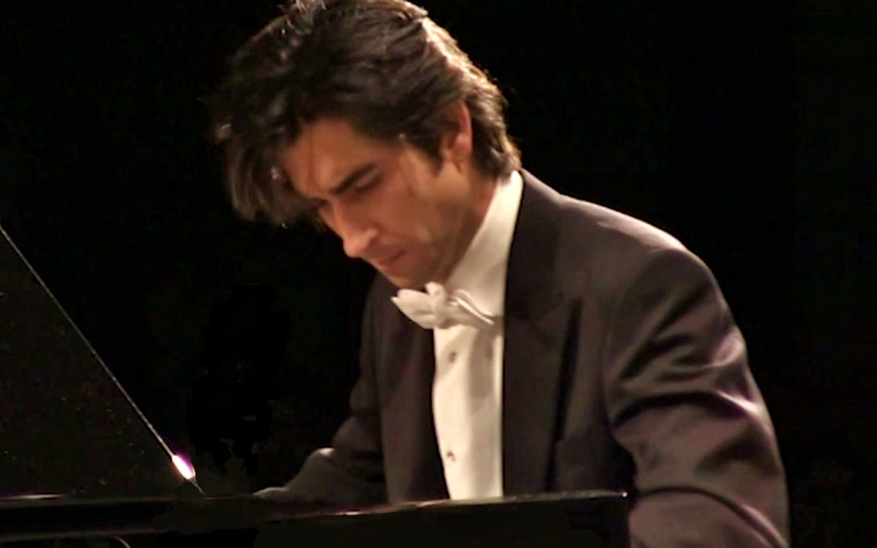 El joven pianista cordobés Pablo Amorós toca este viernes en el Pedro ... El joven pianista cordobés Pablo Amorós toca este viernes en el Pedro ...